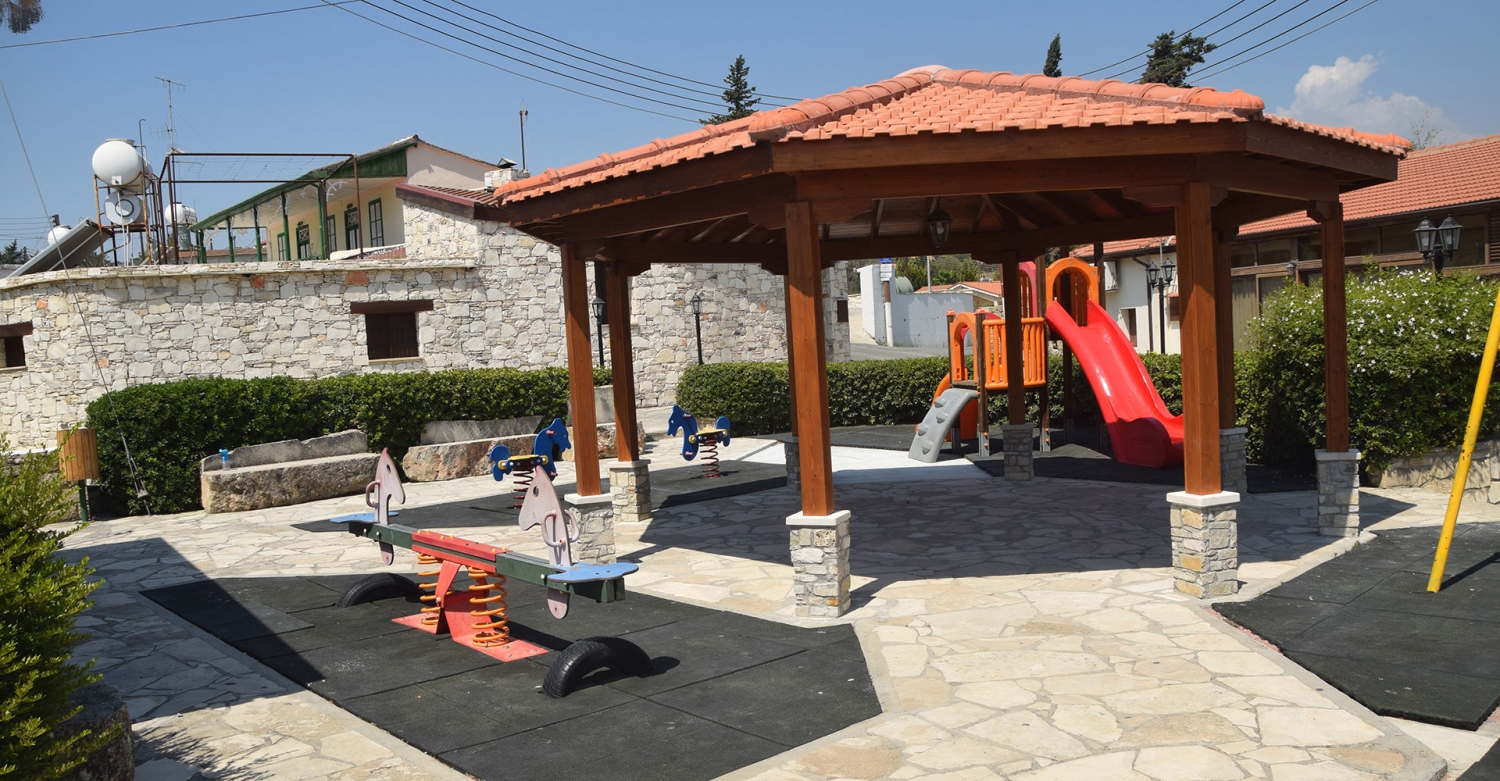 The Village – Ασγάτα